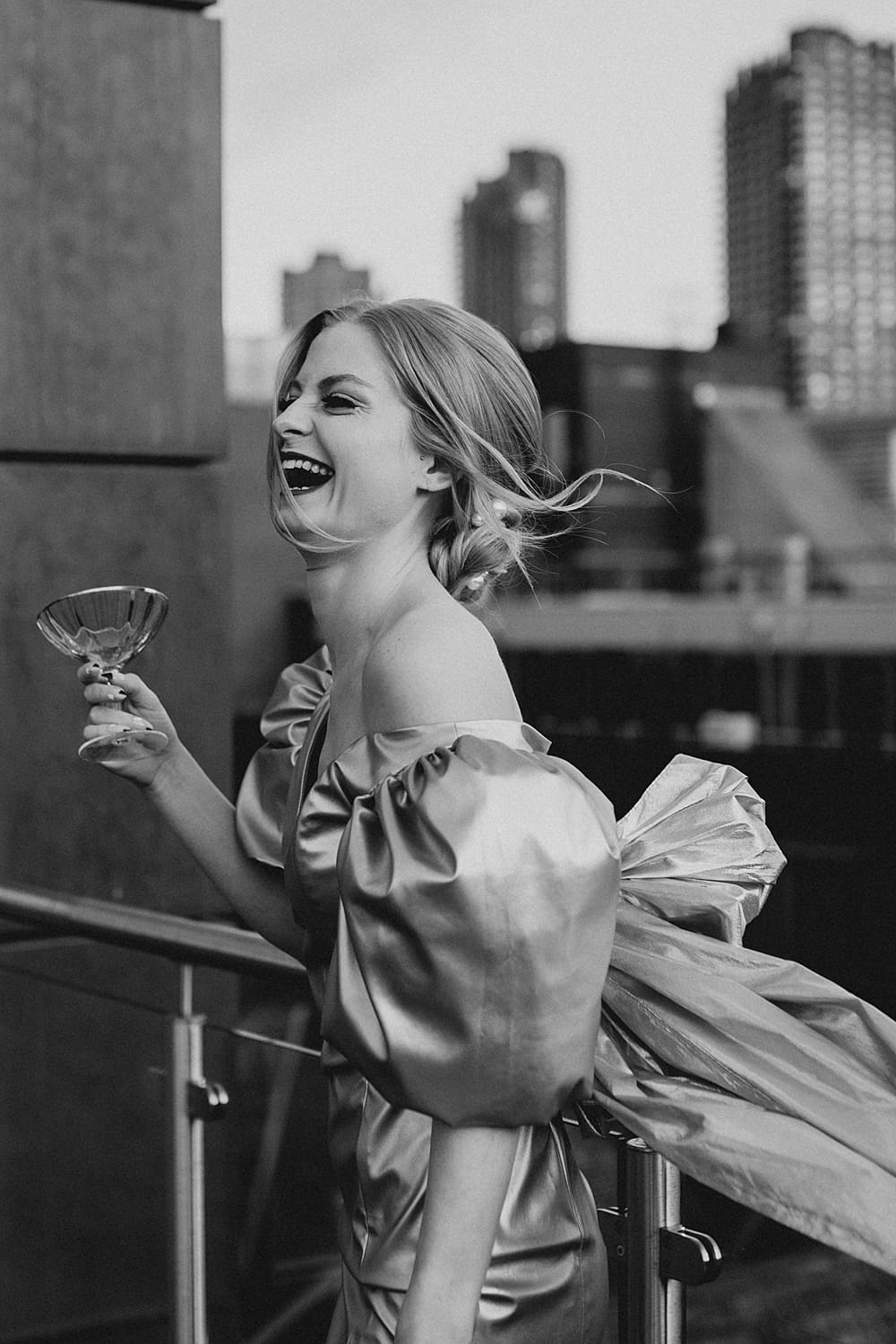 Modern City Wedding Inspiration | The Goldsmiths' Centre in London