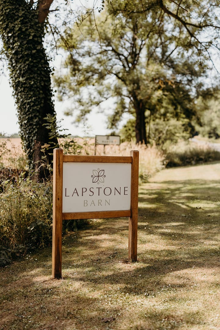 Kym & Rob | Rustic Wedding at Lapstone Barn