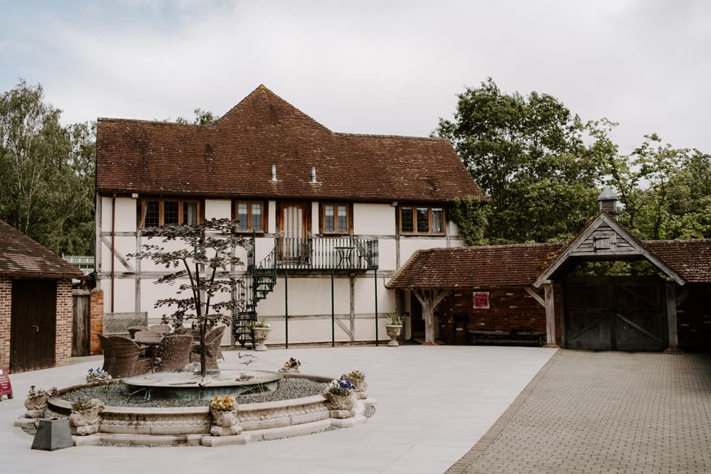 Rivervale Barn | Wedding Venues in Hampshire, South East