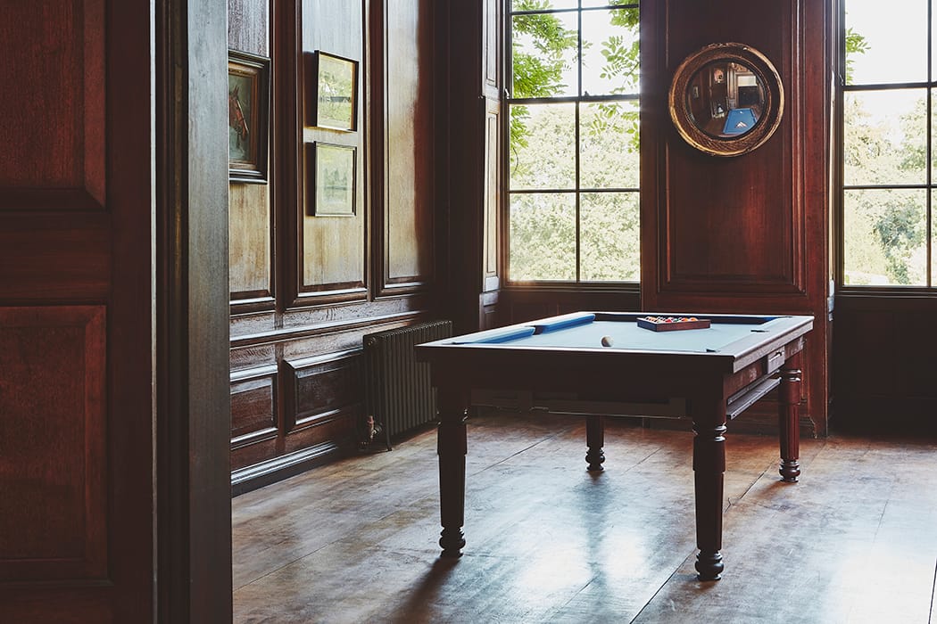 A 'Home Tour' of Thorpe Manor - Wedding Venue in Oxfordshire