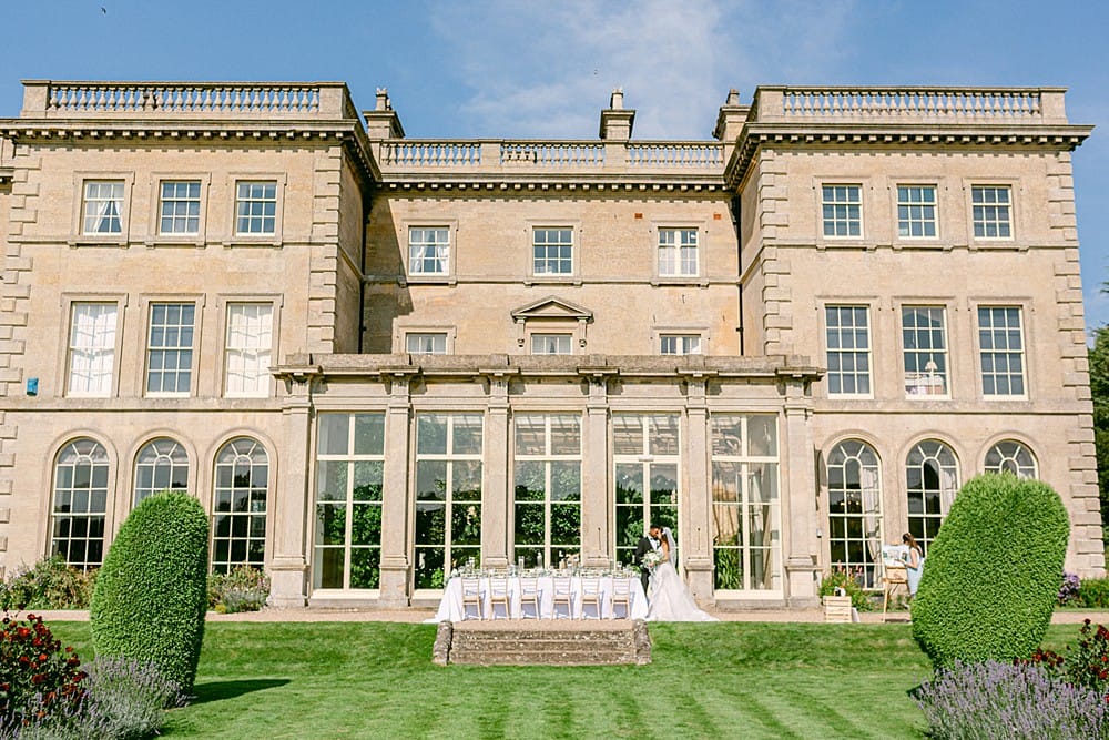 Prestwold Hall | Timeless Wedding Elopement Inspiration