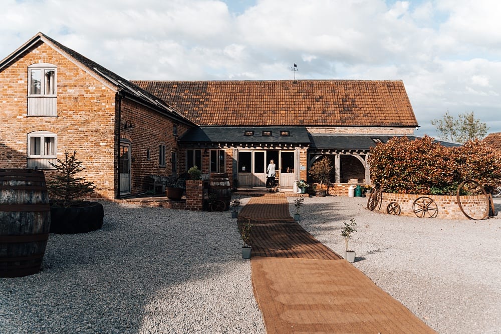 Milton End | Family-run Wedding Venue in Gloucestershire