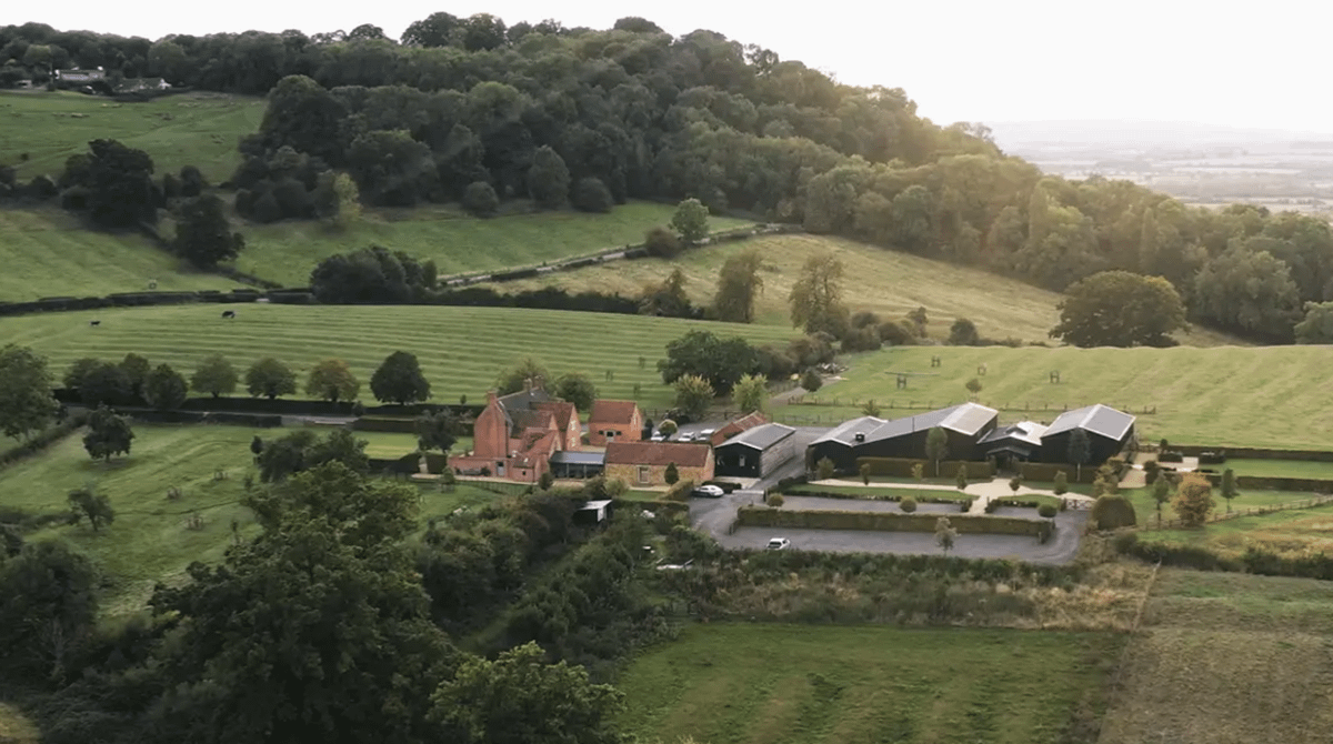 Primrose Hill Farm | Wedding Venues in Oxfordshire, South East