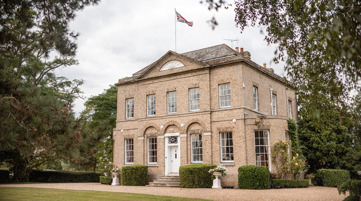 Barnston Lodge Weddings | Wedding Venues in Essex, Eastern