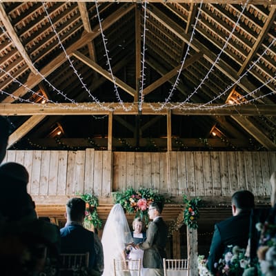Stokes Farm Barn | Wedding Venues in Berkshire, South East