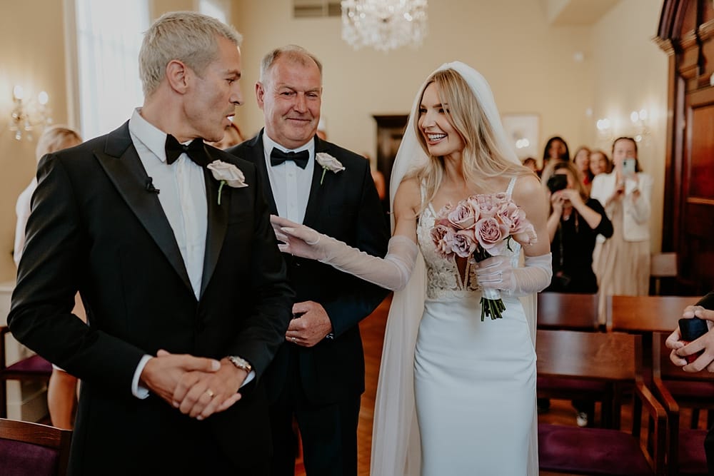 Egle & Jason | Intimate London Town Hall Wedding Inspiration