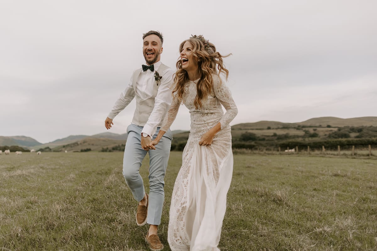 The Complete Guide to Booking Your Wedding Venue