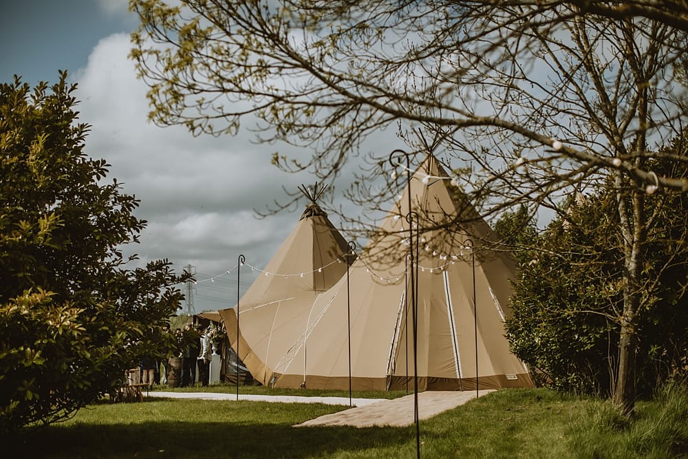 Leanne & Kieron | A Priory Meadows Tipi Wedding with Sami Tipi