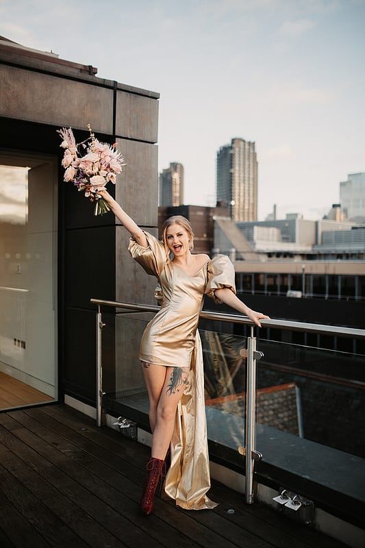 Modern City Wedding Inspiration | The Goldsmiths' Centre in London