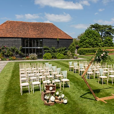 Stokes Farm Barn | Wedding Venues in Berkshire, South East