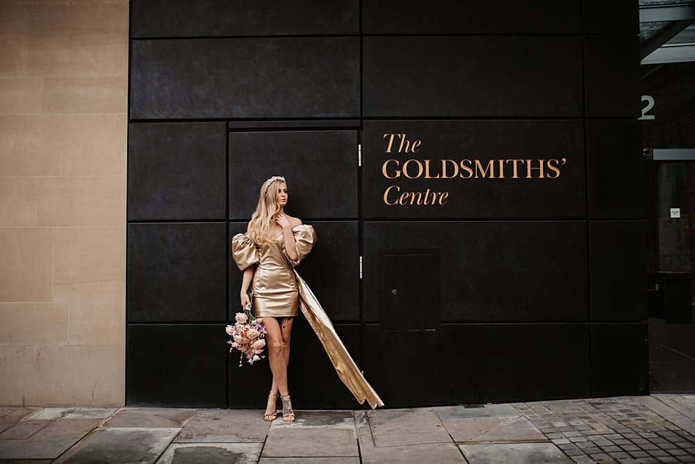 Modern City Wedding Inspiration | The Goldsmiths' Centre in London
