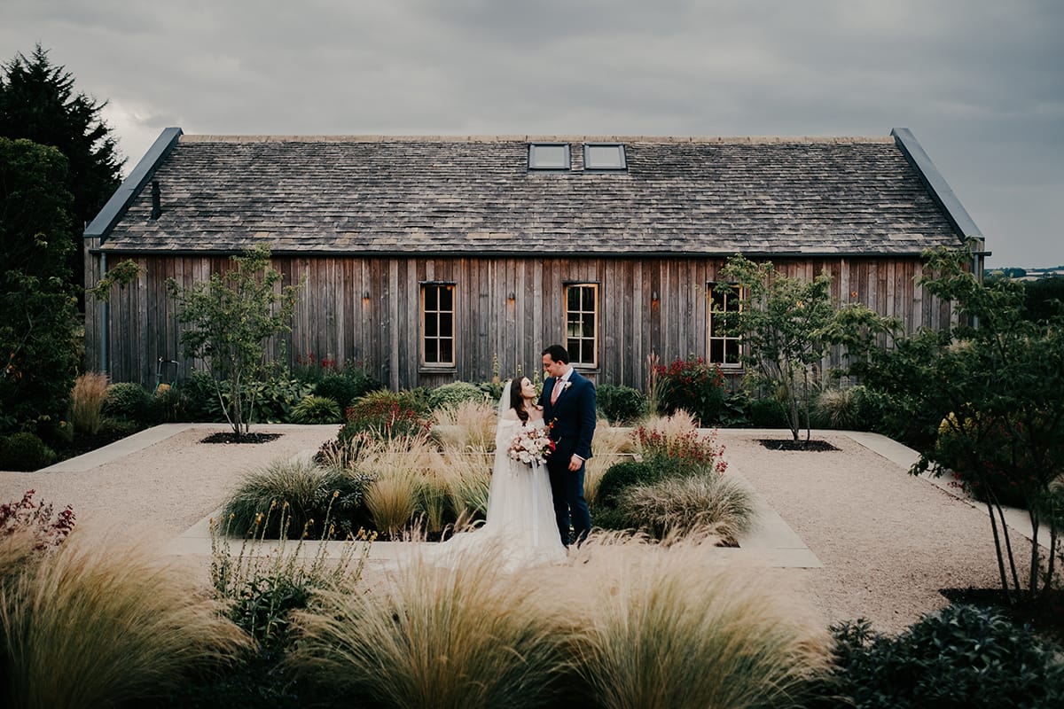 Lydia & Steve | Elegant Cotswold Wedding at Hyde House